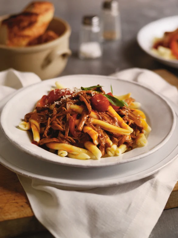 Enjoy Delicious & Healthy Slow-Cooked Beef Ragu From Free-Range ...